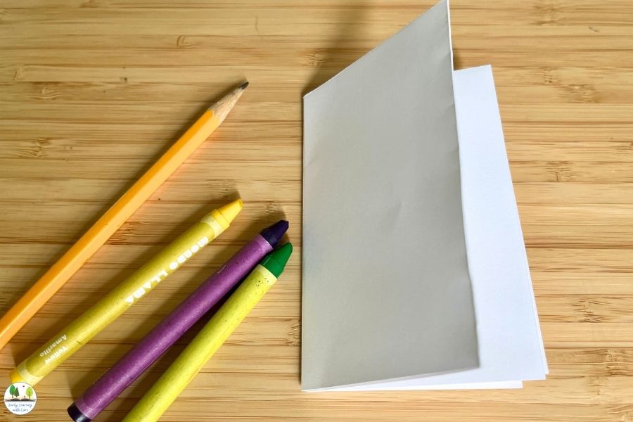 How to Make an 8-Panel Mini Book with One Sheet of Paper
