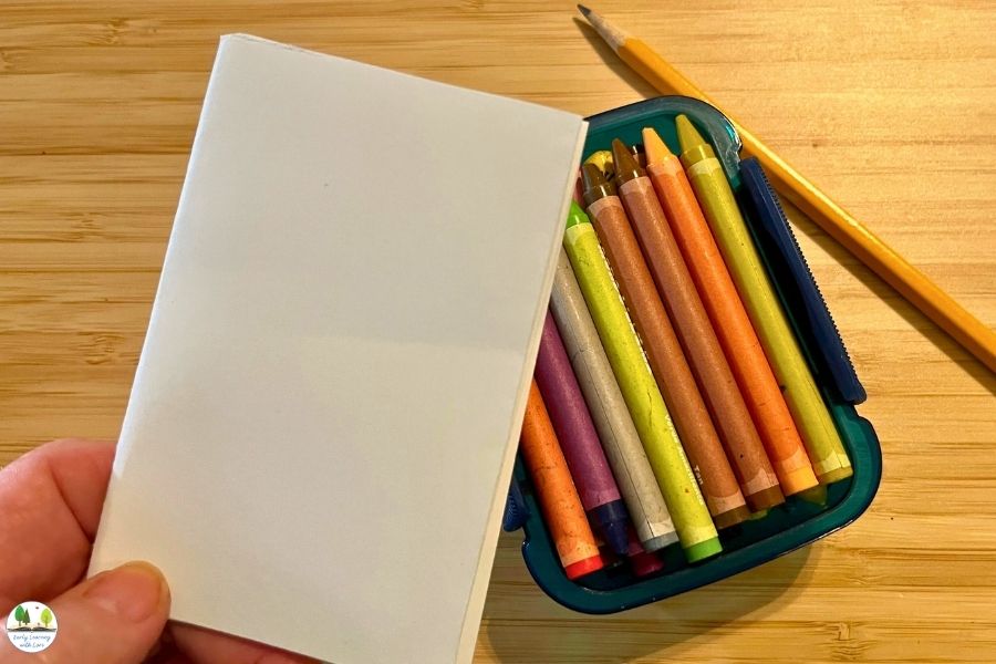 How to Make an 8-Panel Mini Book with One Sheet of Paper